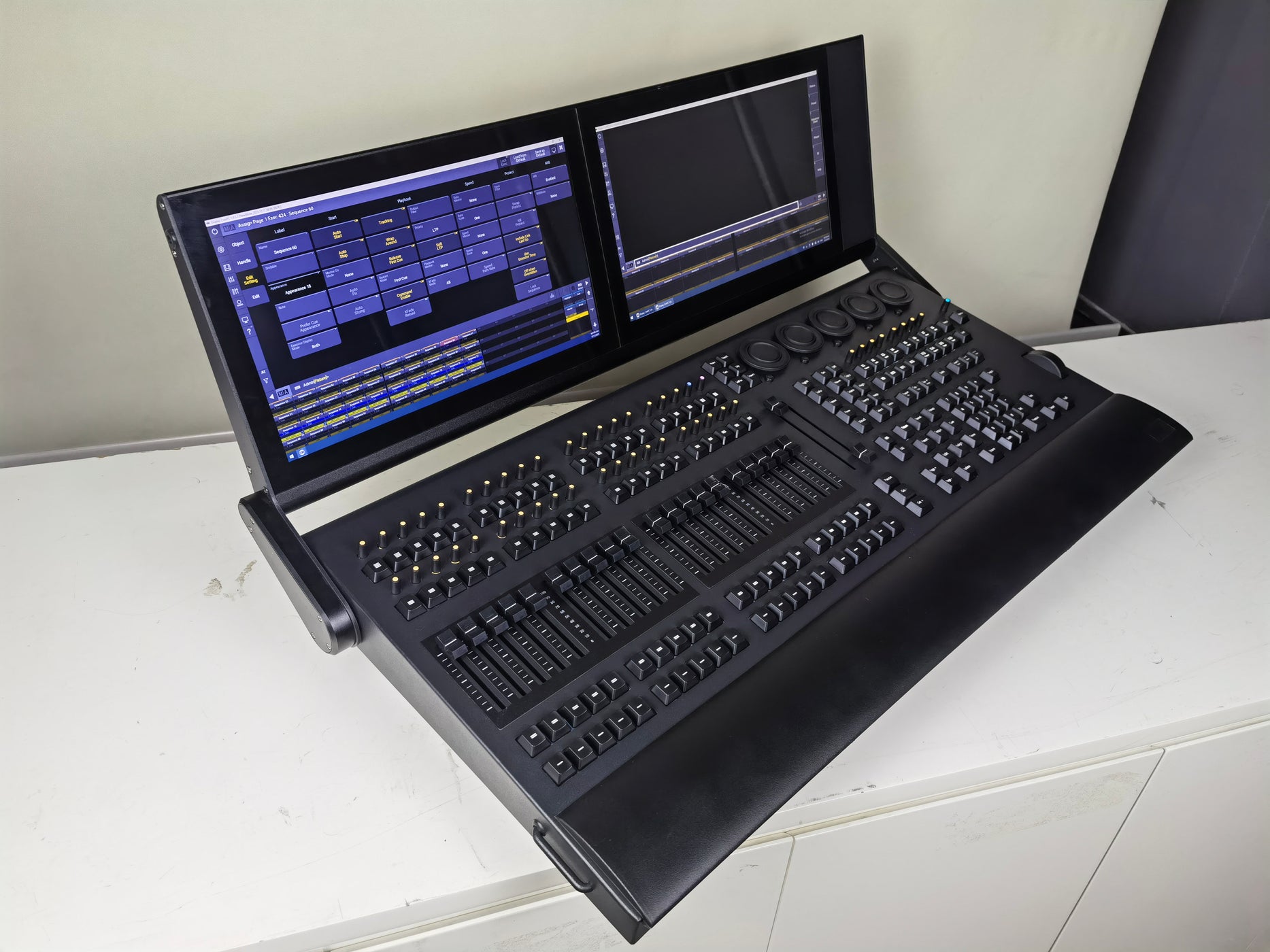 IMRELAX MA3 onPC XT TWO Professional Lighting Controller Dual 15.6" To ...